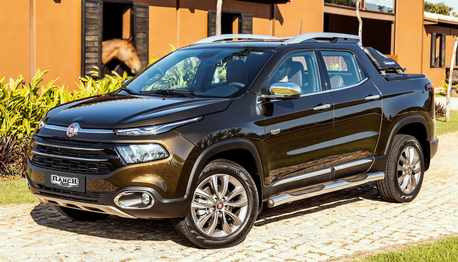 Fiat Toro ganha versão topo-de-linha Ranch por R$ 149 990