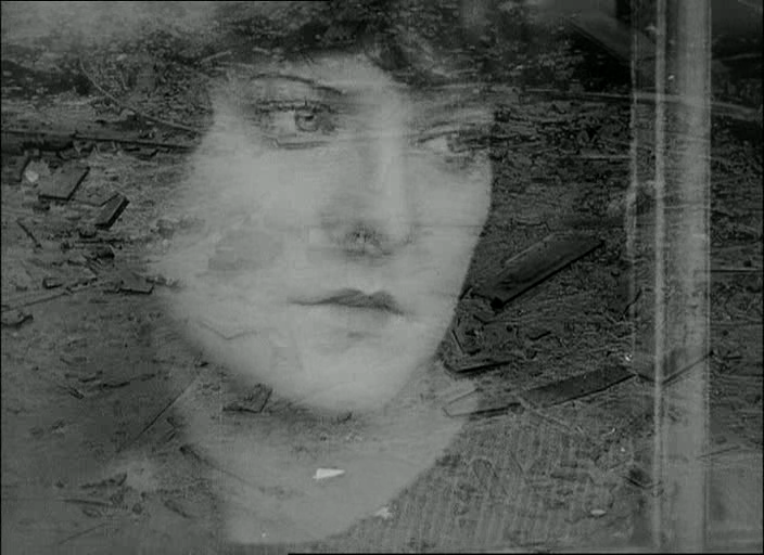 Wings of Obscure Desire: Jean Epstein – 《忠誠的心》 (Cœur fidèle)