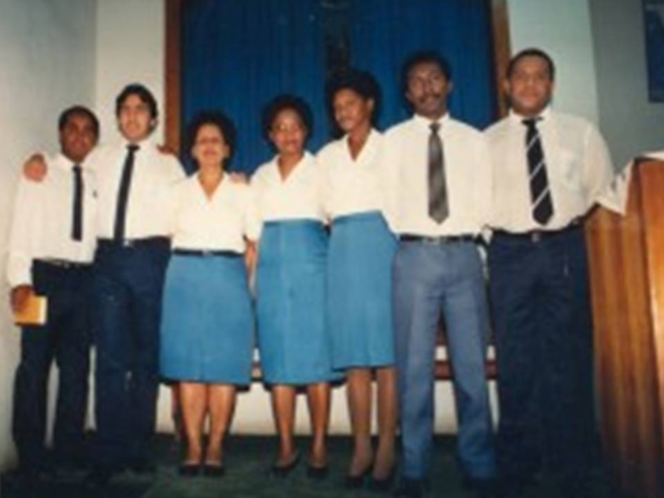 INFORMAÇÕES DO PLANETA: Arquivo IURD P.P.F. FOTO PRIMEIRO UNIFORME DAS ...