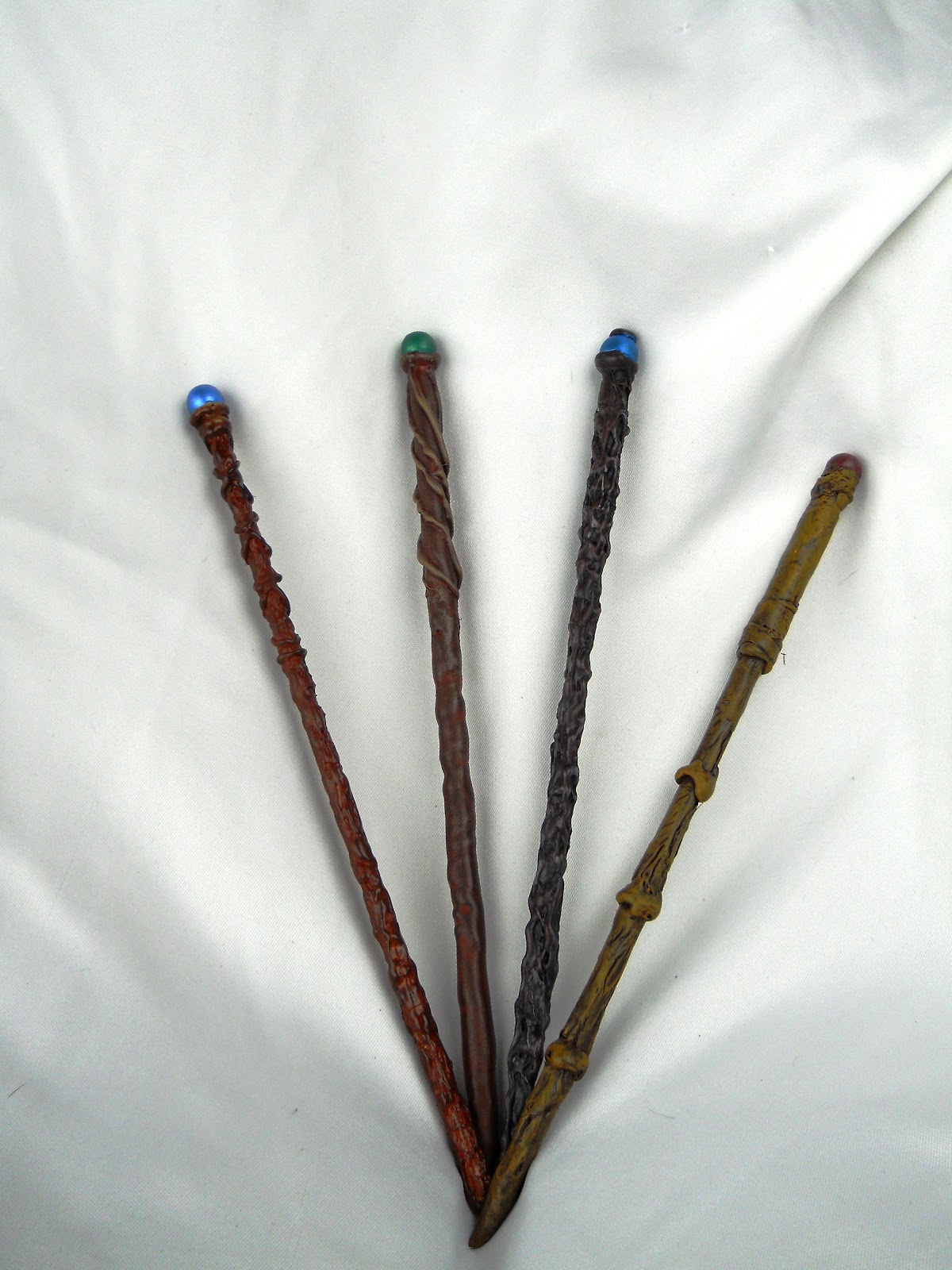 Beau Monde Crafting: Wands, wands everywhere!