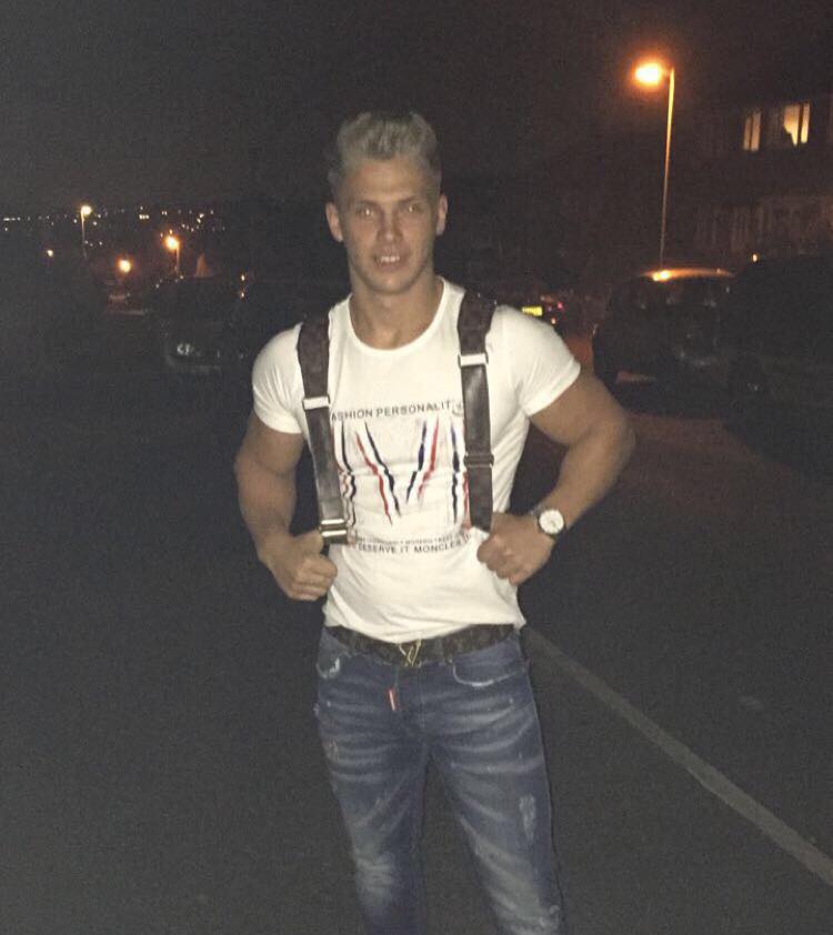 the beauty of male muscle: Josh