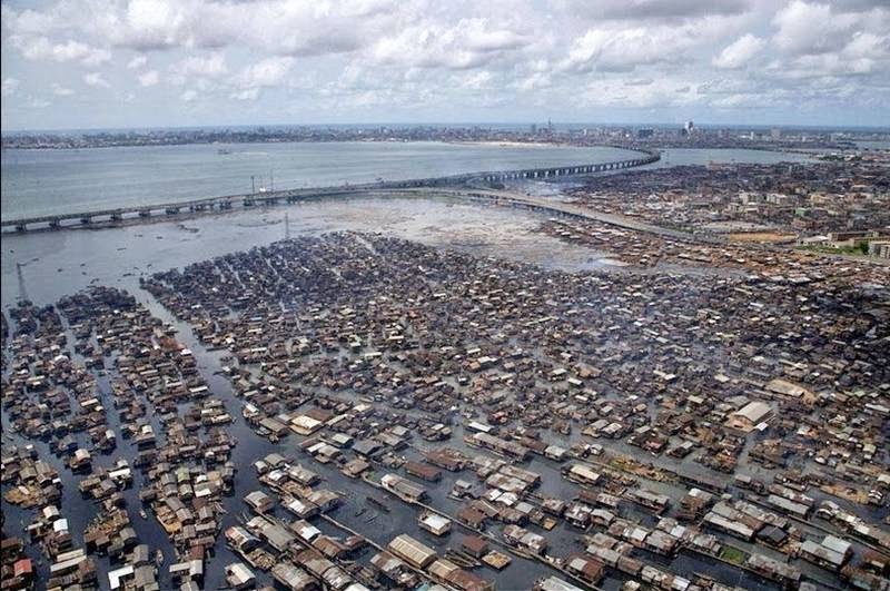 Mail2Day: Floating Slum of Makoka in Nigeria (20 pics)