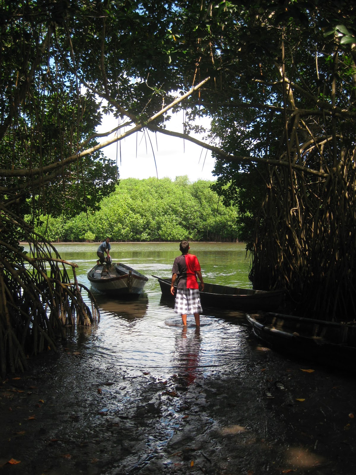 The Land of Eternal Spring: Peace Corps, Guatemala : Beach Weekend in ...