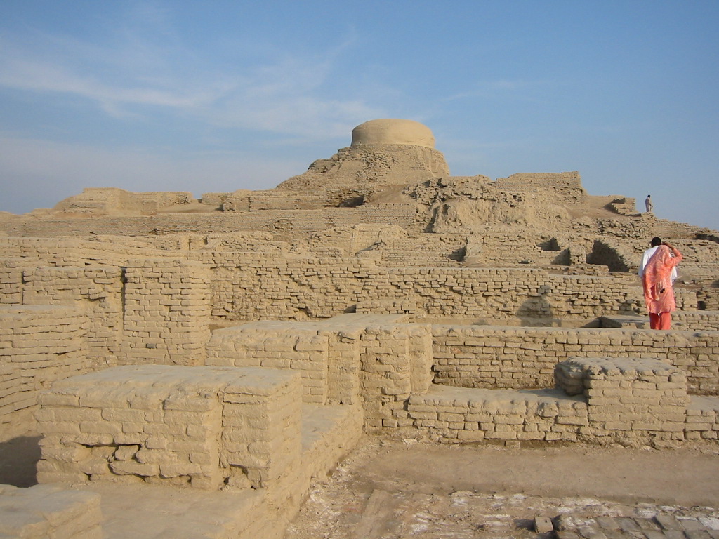 World Beautifull Places: Mohenjo Daro Old Civilization