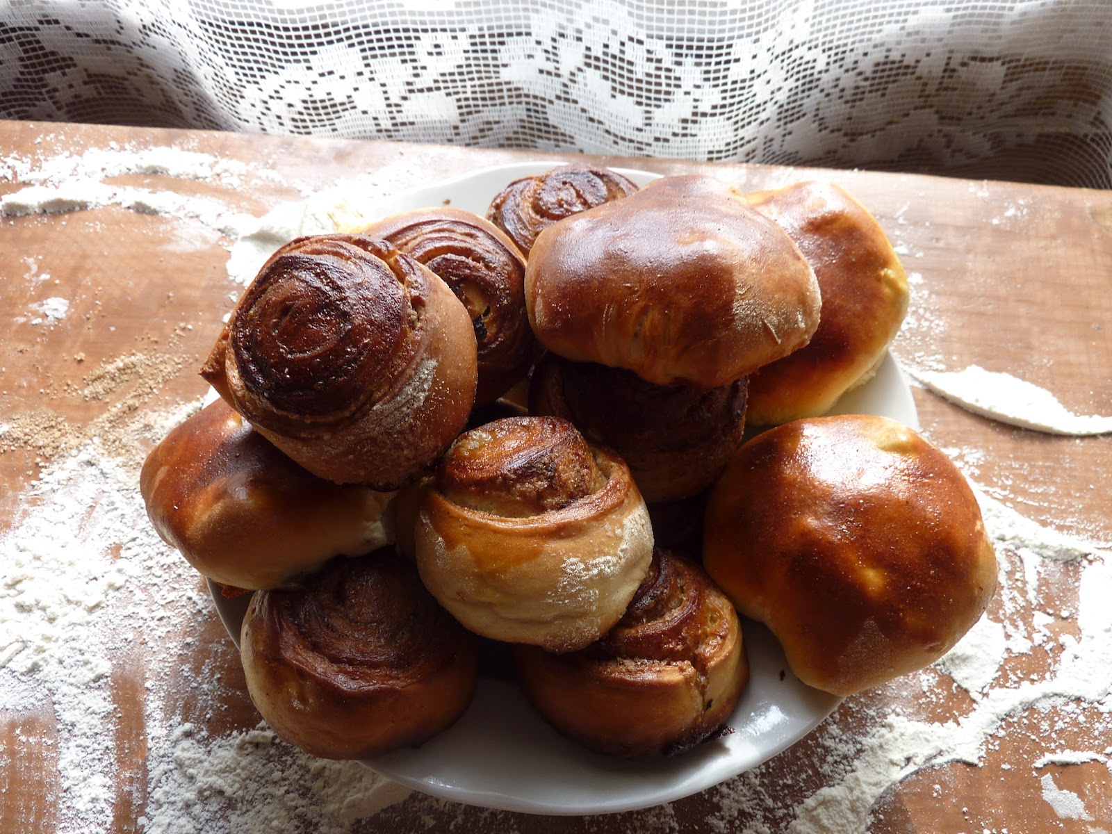 Duonkepis - picos, bandelės