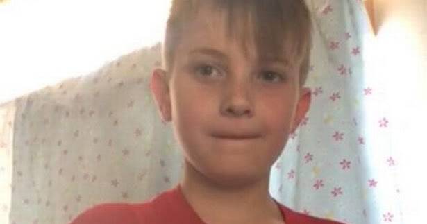 Mortified mum apologises after son accidentally goes to school in very ...