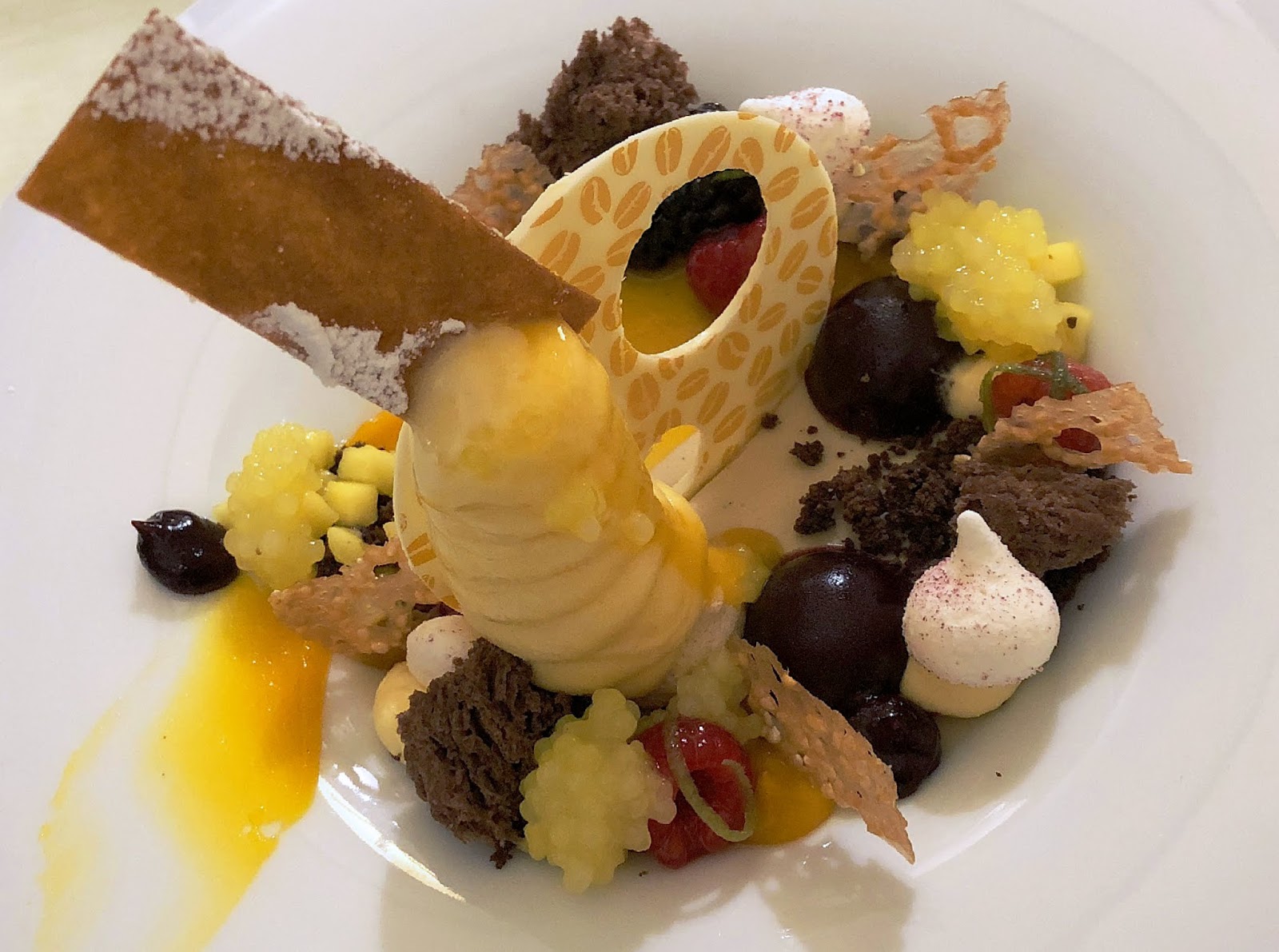 Pudica's Food Corner: Fancy Desserts at the Dorint Park Hotel Restaurant