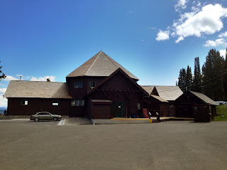 The Wolff's Tale: Lake General Store