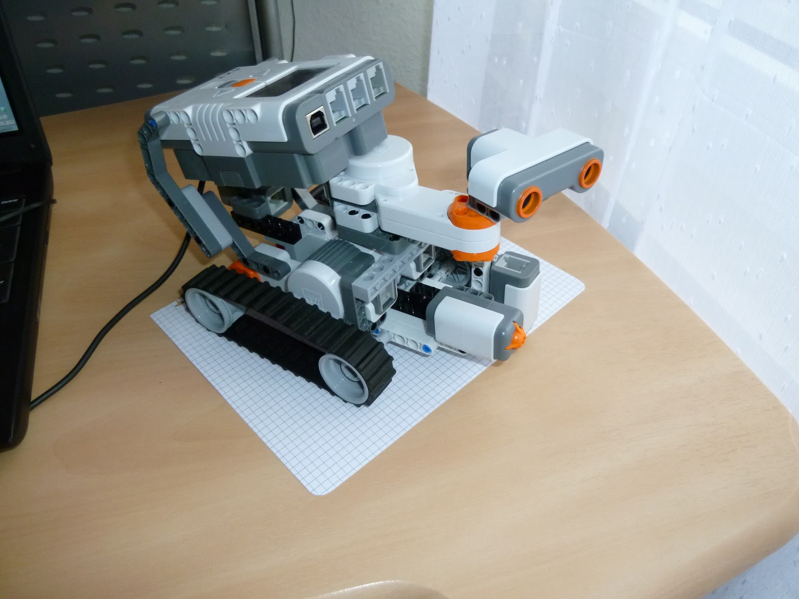 Notes On Technology: Rover Explorer Robot building instructions