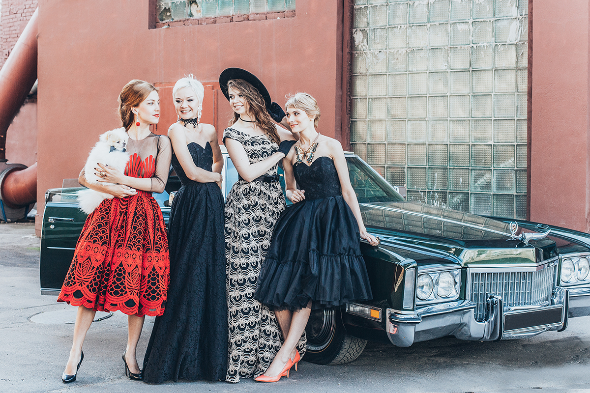 Ninelly: Russian bloggers project