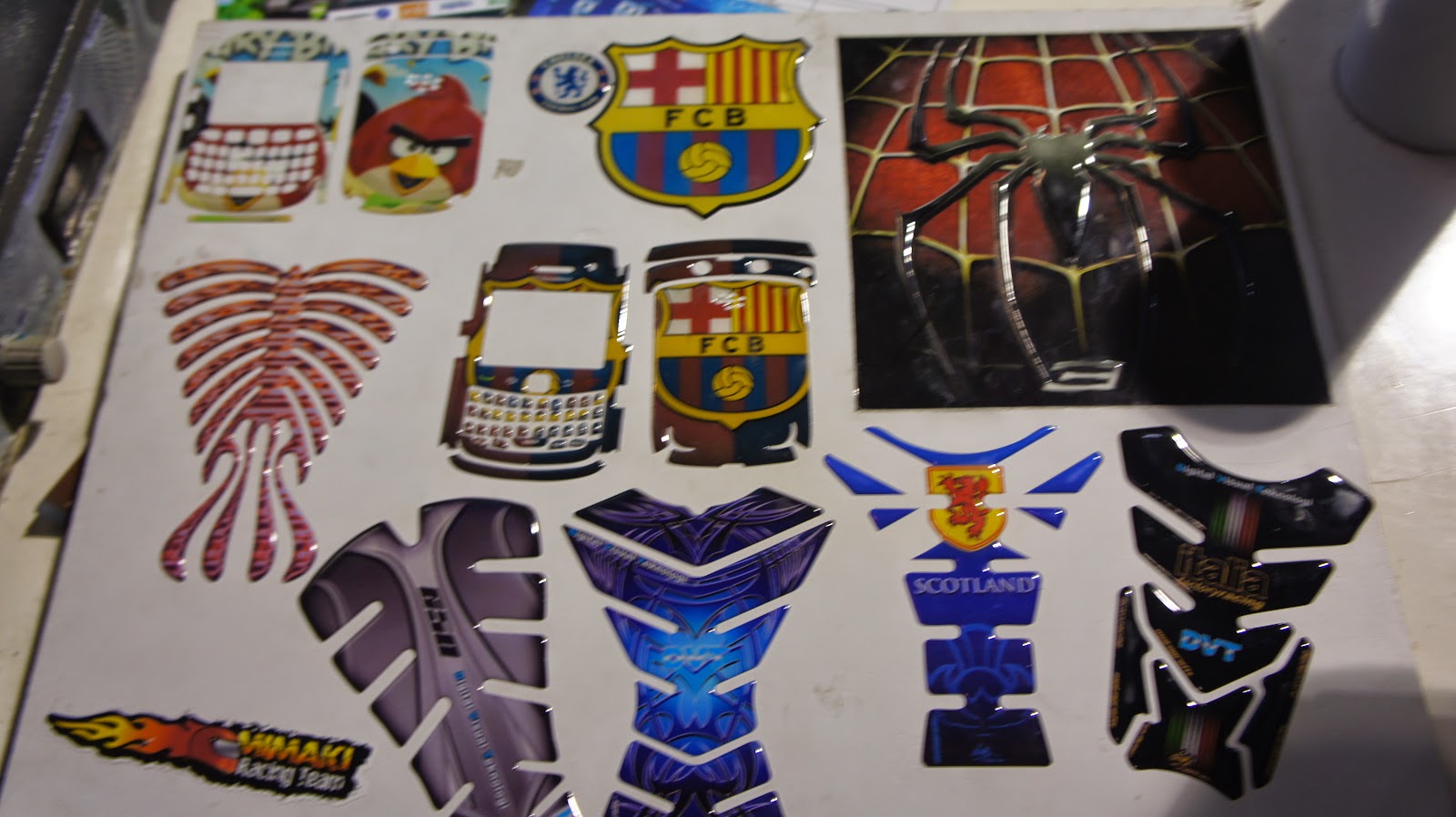 Cetak Sticker TIMBUL/DOMING/RESIN Berkualitas dengan harga terjangkau ...