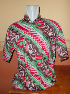 ILMU PENGETAHUAN SOSIAL: Model Baju Batik Bola Terbaru