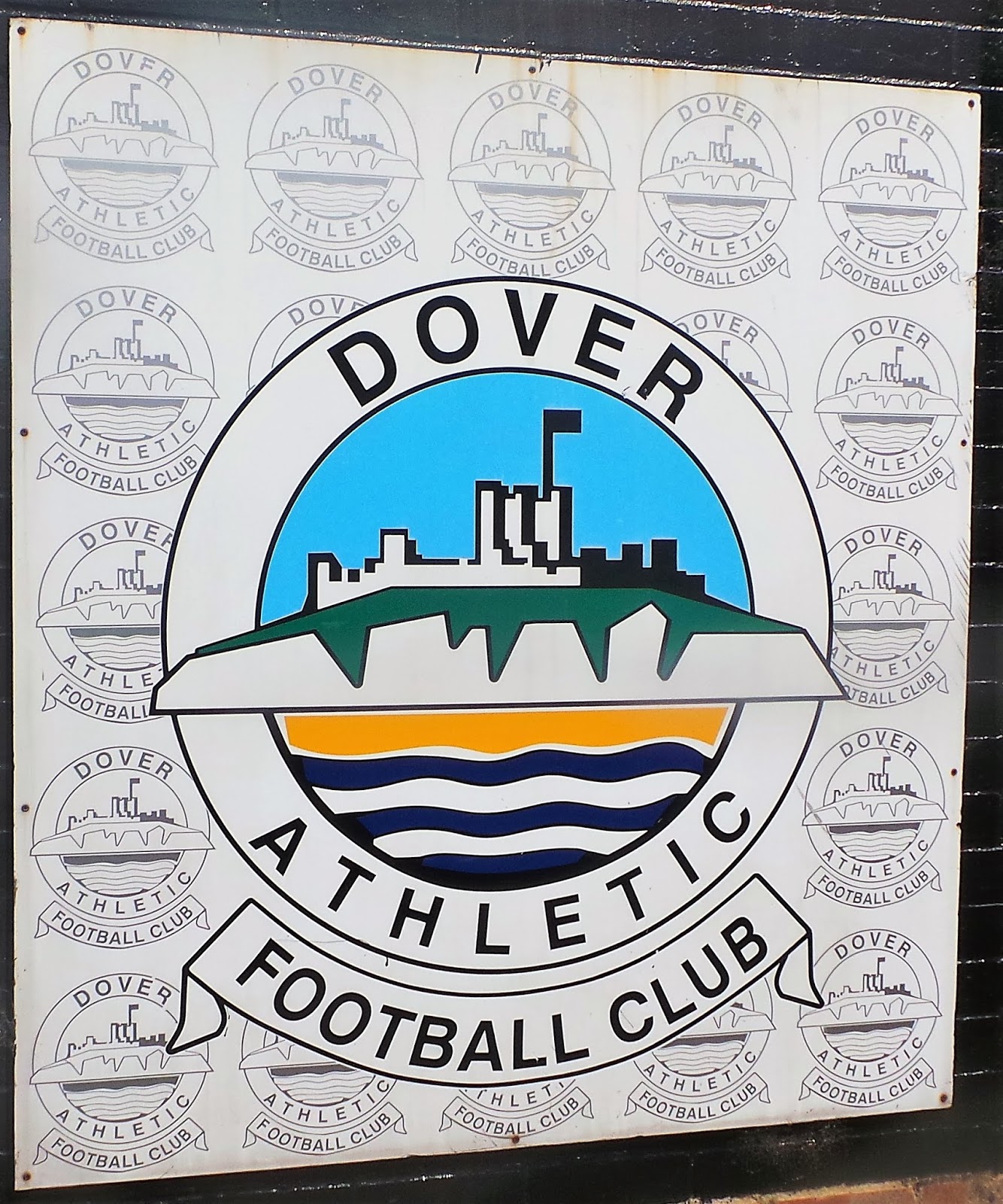 The Wycombe Wanderer: Dover Athletic - The Crabble