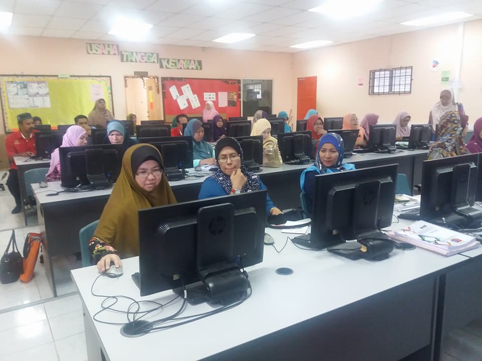 SMK DEWAN BETA | TAKLIMAT PENGGUNAAN VLE GURU DAN MURID OLEH UNICLIQ ...