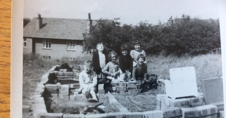6 Oxgangs Avenue 1958-1972 'The Stair' incorporating Oxgangs - A ...