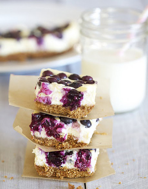 Country Style Chic: Berry Delight