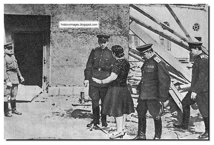 HISTORY IN IMAGES: Pictures Of War, History , WW2: Hitler's Last Refuge: Führerbunker (LARGE IMAGES)