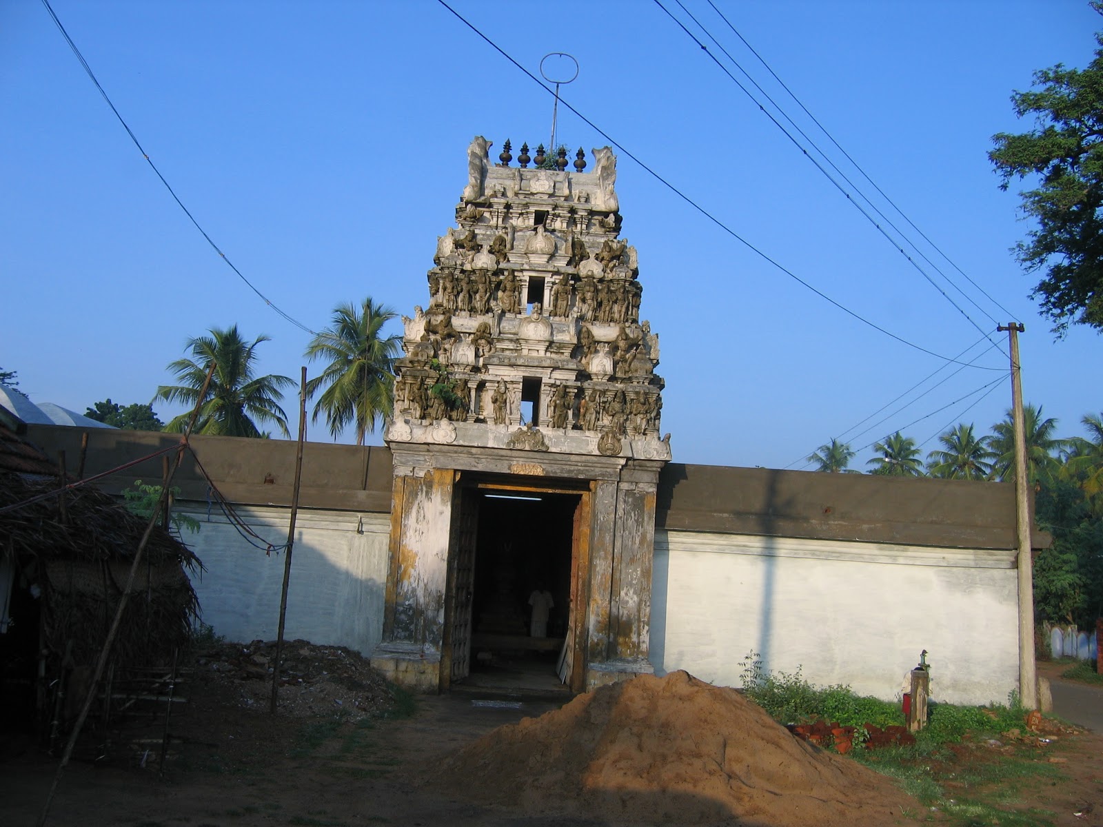 Temple, Travel and Sport: Patteeswaram Kothandarama Temple
