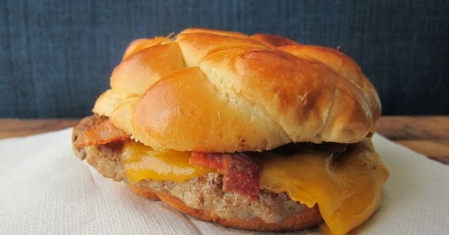 Review: Jack in the Box - Triple Bacon Buttery Jack