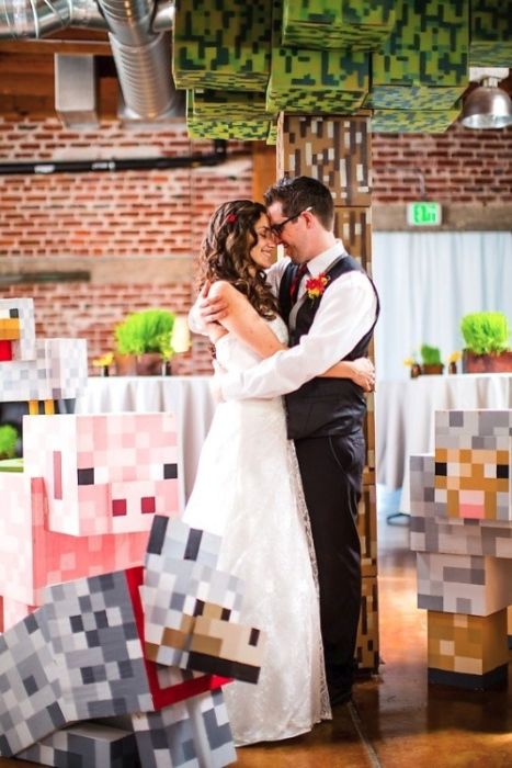 Great Pictures: Minecraft Themed Wedding