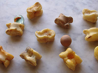 TURBINA: El juego de la taba