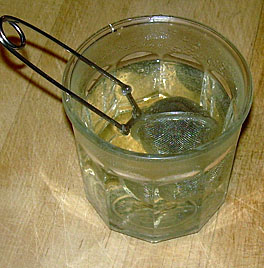 Japanese Snack Reviews: Temple of Heaven Gunpowder Green Tea