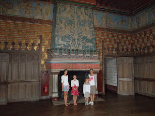 Creber Girls Adventure: 19/20 July - Pierrefonds - Merlins Castle Camelot