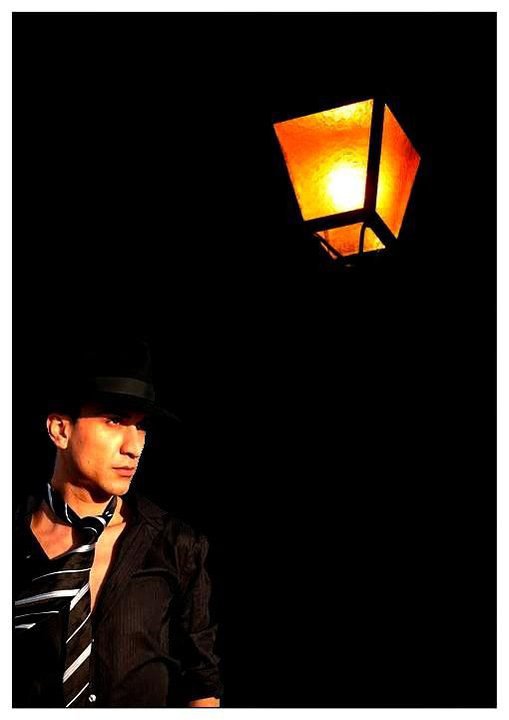 ALEXIS MIRANDA, CANTANTE DE GRAN CANARIA, ULTIMA SU DISCO.