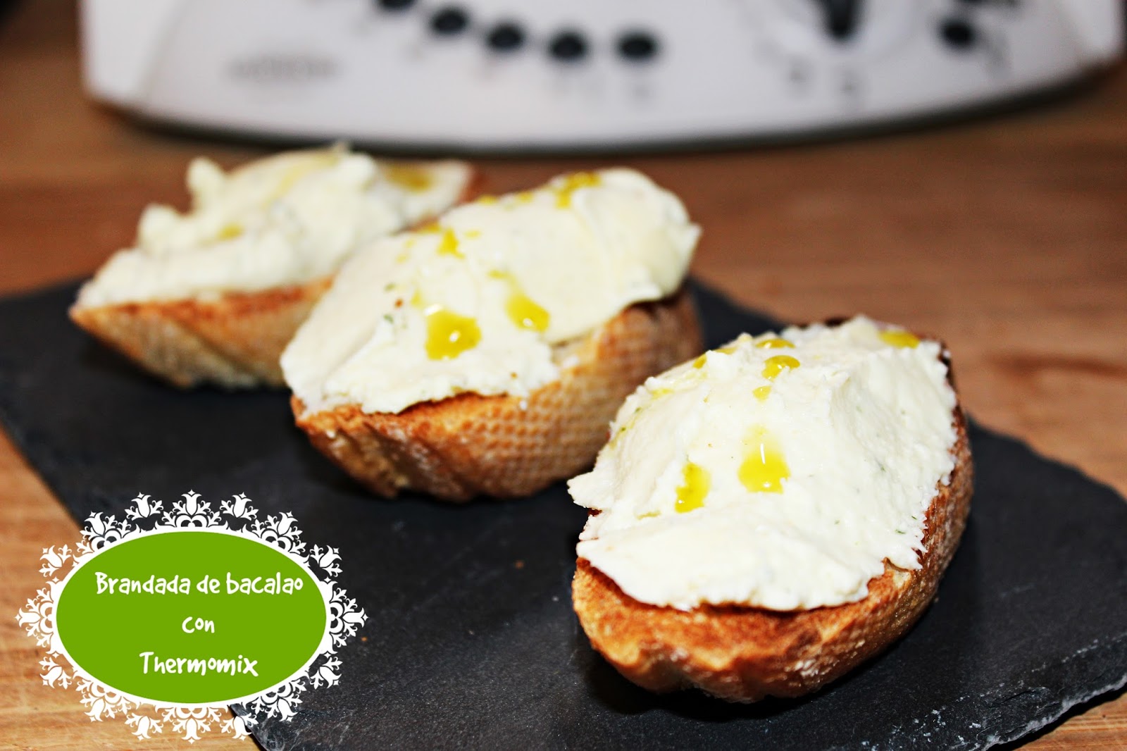 MONTADITOS DE BRANDADA DE BACALAO CON THERMOMIX
