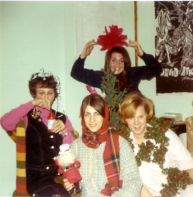 The Marmelade Gypsy: Ghosts of Christmas Past