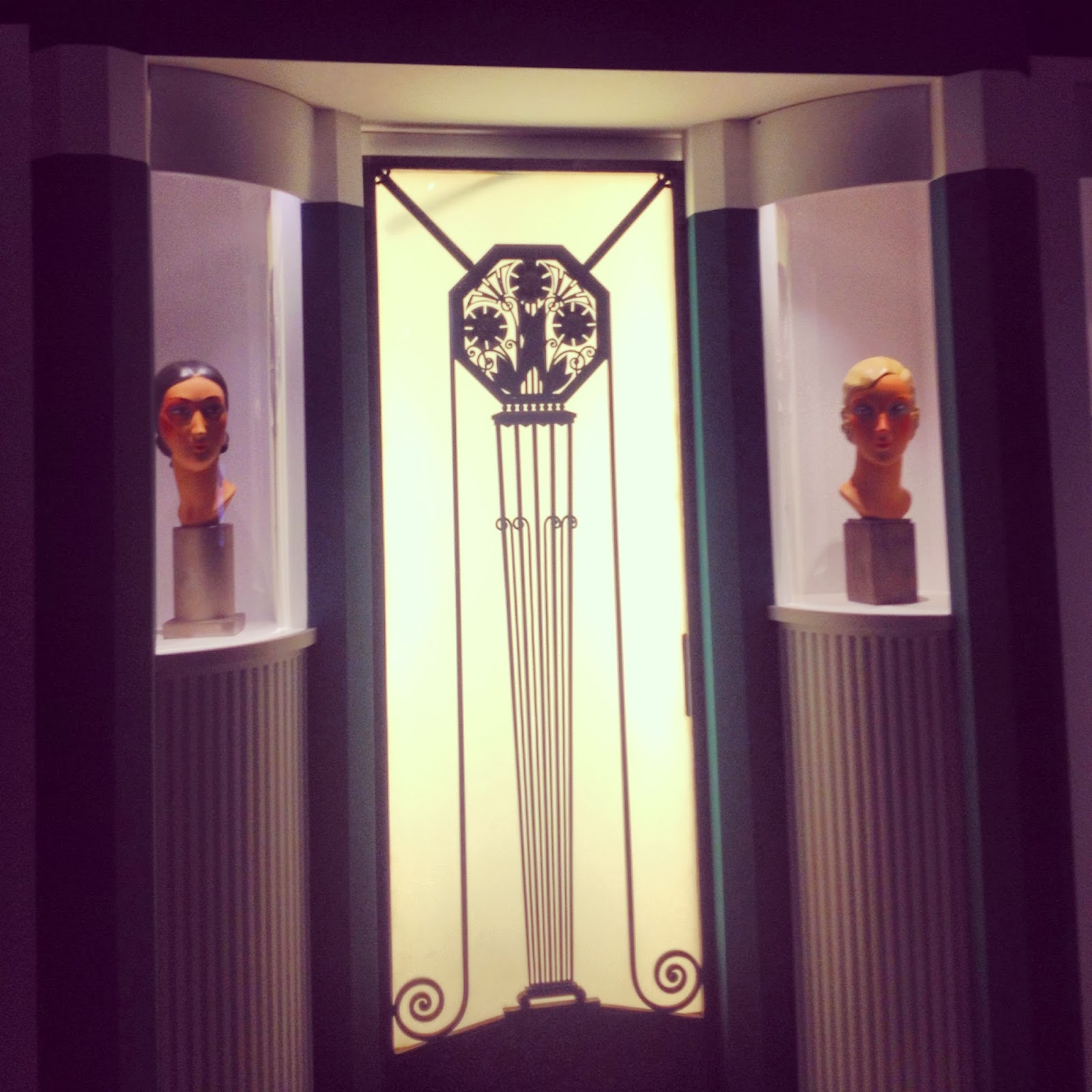 1925 Quand l'art déco séduit le monde [expo] [Paris]