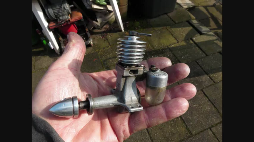 Vintage Model Airplane Engines Running: 1946 Italian MOVO D-2 Diesel