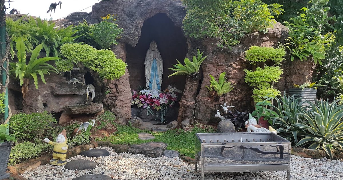 Gua Maria Gereja Katolik Keluarga Kudus, Rawamangun, Jakarta Timur ...