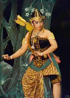 SINAU WAYANG: ABIMANYU LAIR