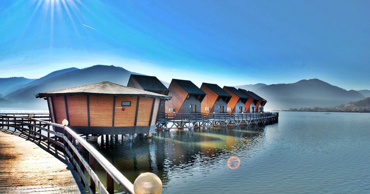 Impresii Complexul EGRETA, satul plutitor din Berzasca, atractie ...