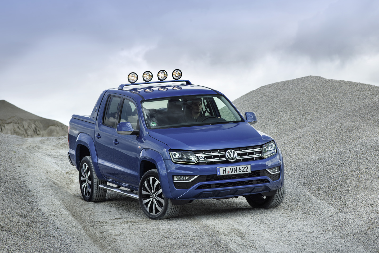 2017 VW Amarok Gets 201 HP Diesel Engine, Canyon Edition | Carscoops