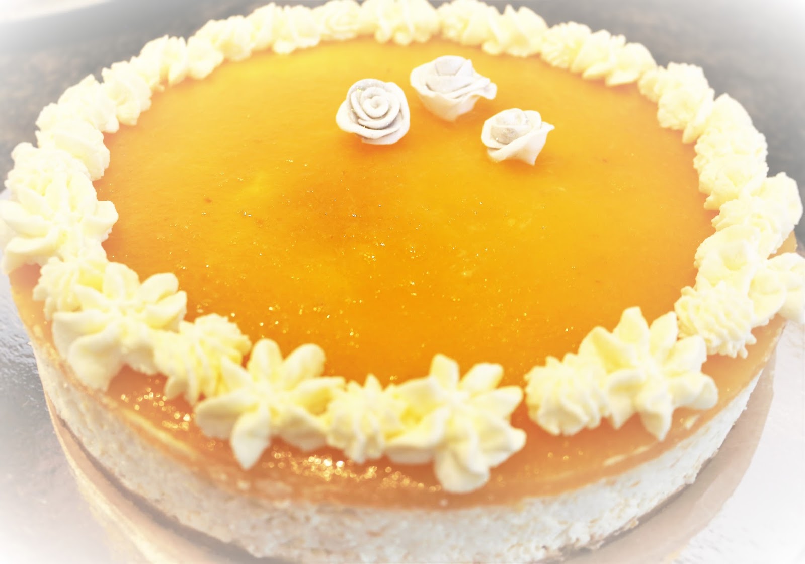 Persikka-rahka-hyytelökakku- gluteeniton ja vähähiilihydraattinen ...