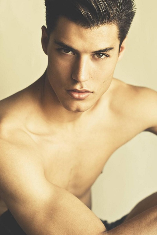 Emilio Flores by Alejandro Brito | Oh yes I am