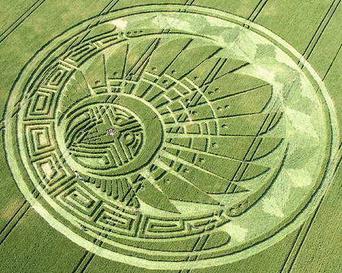 Misteri Crop Circle - Kumpulan Berita Berita Unik