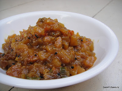 Sweet 'n' Savoury: Amla ka khata meetha achaar/Indian Gooseberry Relish