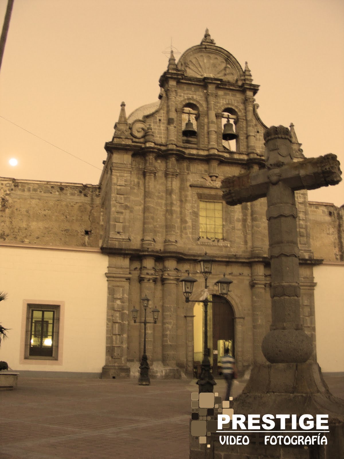 LA HISTORIA DE ZAPOTLAN: MONOGRAFIA DE ZAPOTLAN EL GRANDE