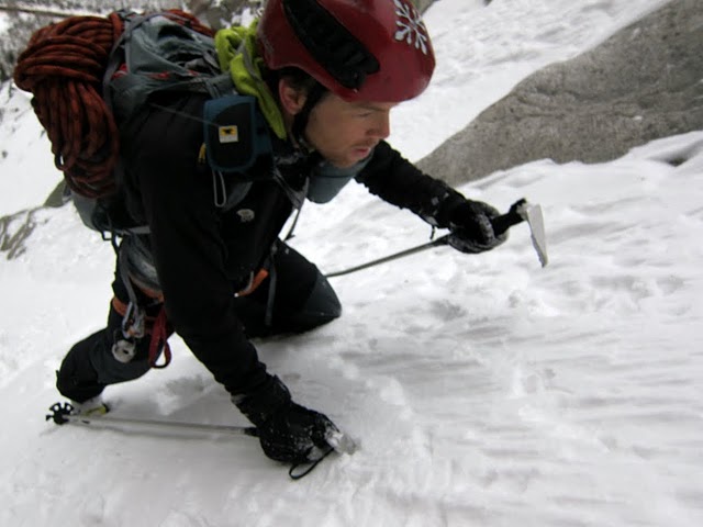 bg: Gripitz- self arresting ski pole grips
