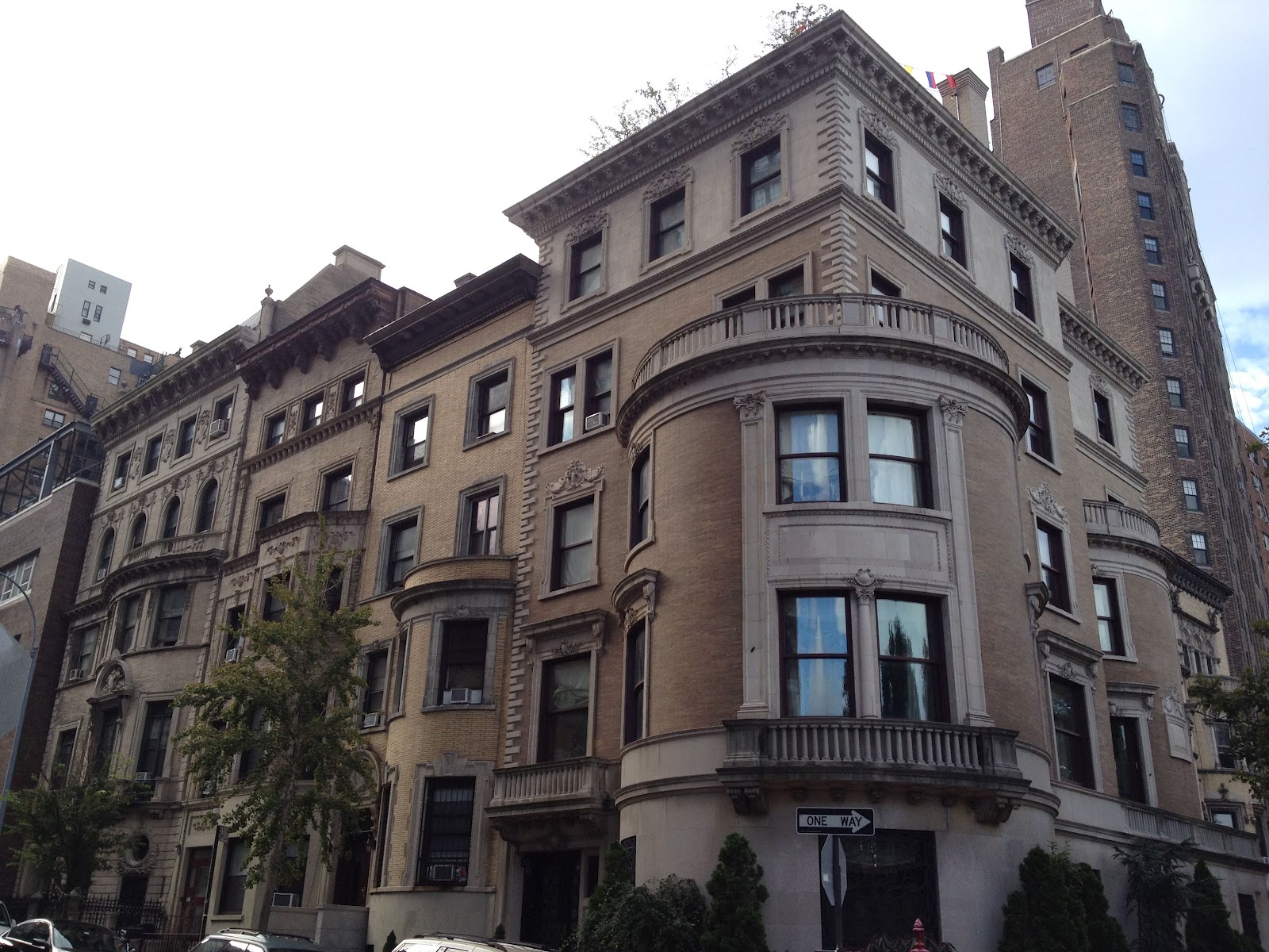 Beyond the Gilded Age: Some C.P.H. Gilbert Townhouses
