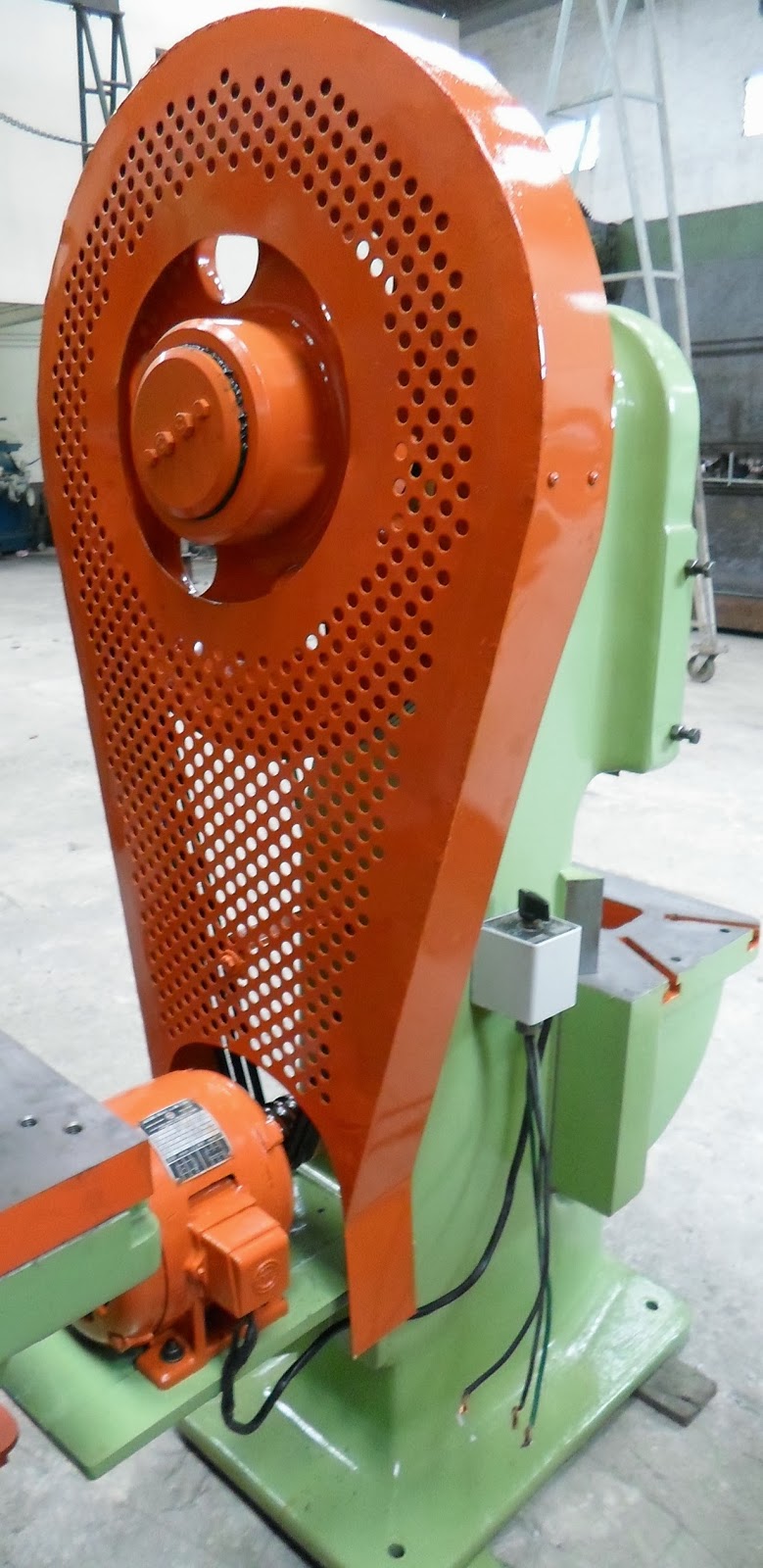 rliramaquinas: Prensa Excentrica 12 ton