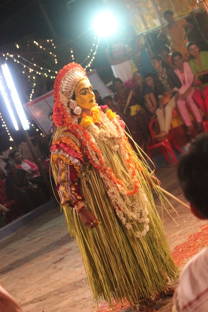 Mangaluru Through My Lens: Bhootakola or Buta Kola