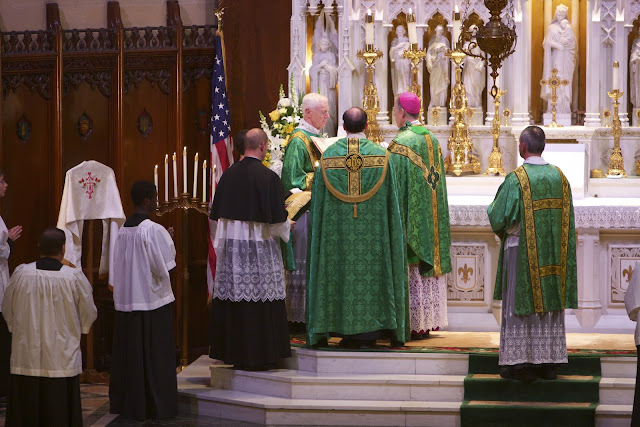Te Deum laudamus!: Photos: Solemn High Pontifical Mass with Bishop ...