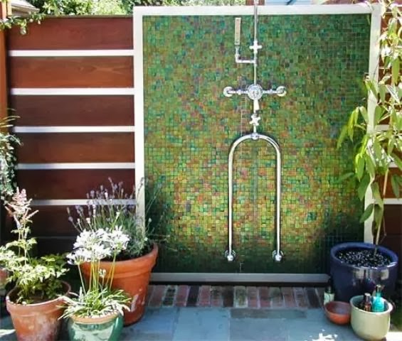 Learn Build your own outdoor solar shower ~ George Mayda