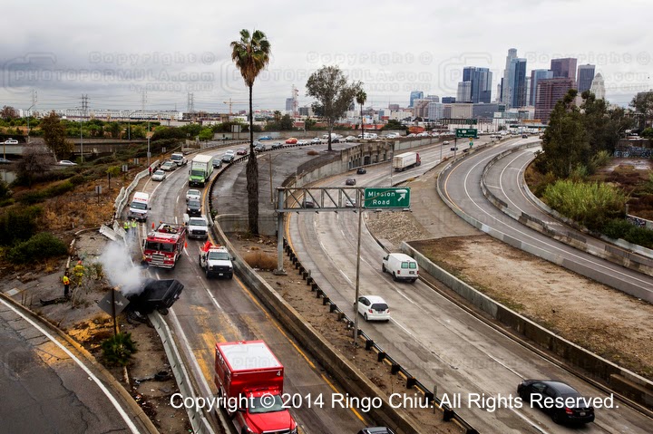 Ringo Chiu Photography: Rainy Day Traffic accident in Los Angeles