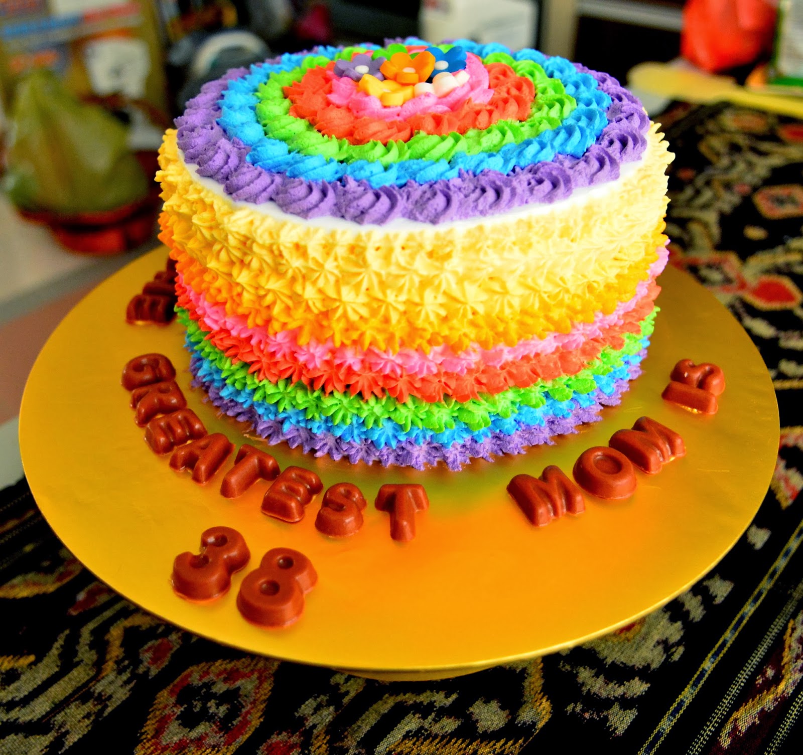 aciknorcakes: Rainbow Kek untuk Farah...