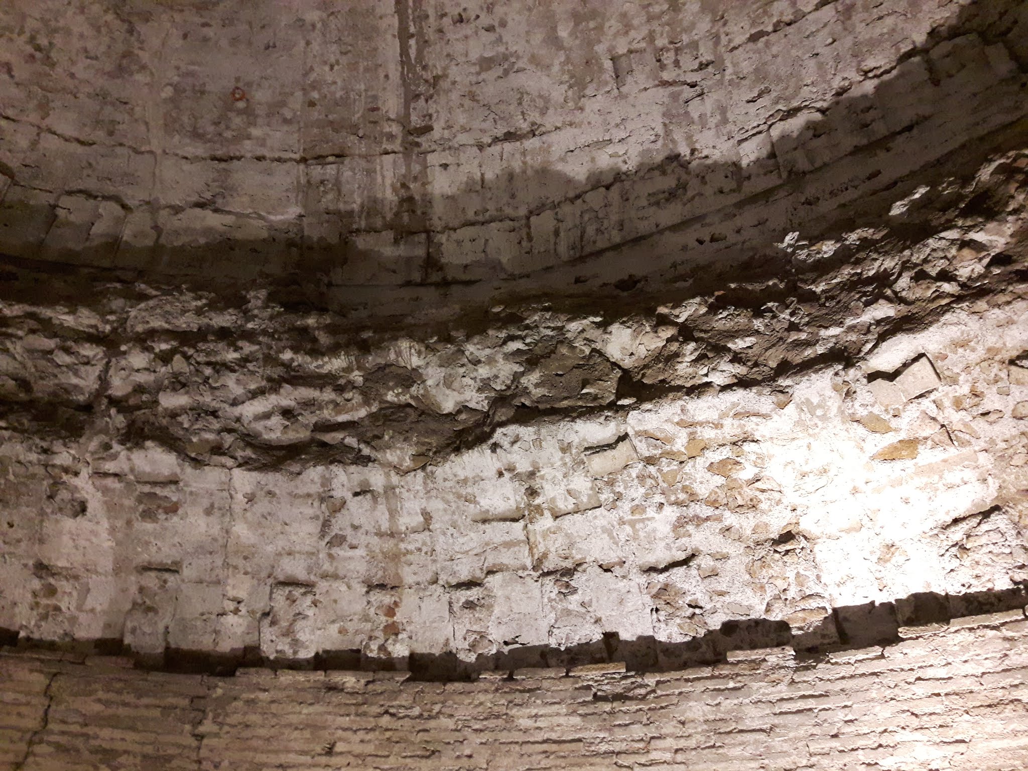 IL MAUSOLEO DI MONTE DEL GRANO